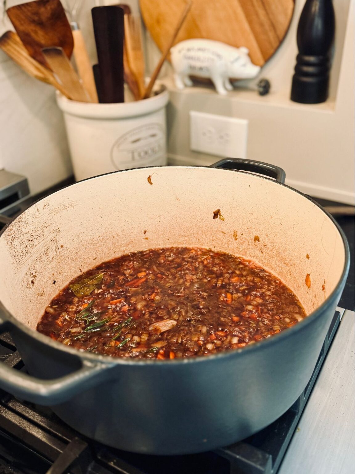 Port and Cherry Braised Short Ribs • Breathing And Cooking